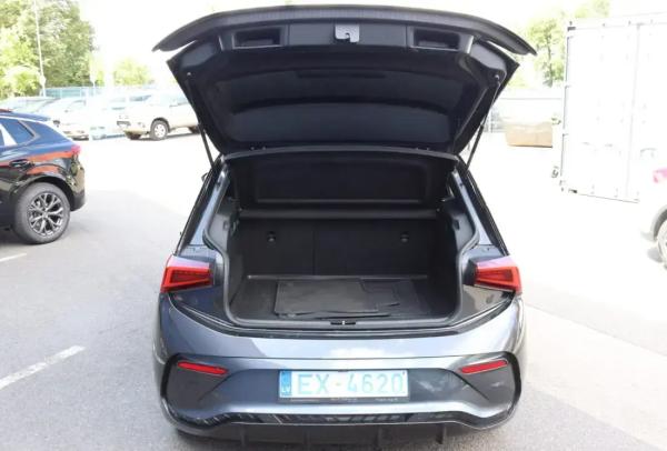 Pelēks Cupra Born 2022 Rīga, ar dzinēja tilpumu 0.00 L un nobraukumu 140 tūkst. km par 18890 €, foto 11 vietnē AUTOMOTO.COM.LV
