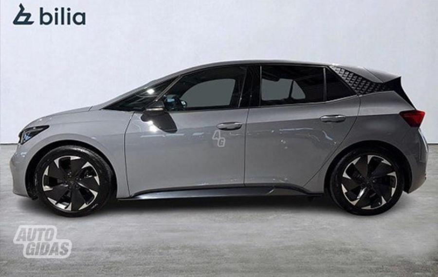 Grey Cupra Born 2023 in Kaunas, with an engine capacity of 0.00 L and mileage of 44 thousand km for 28006 €, photo 3 on AUTOMOTO.COM.LV