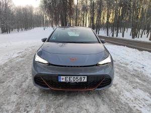 Серый Cupra Born 2023 в Каунас, объемом двигателя 0.00 л и пробегом 20 тыс. км за 24000 €, фото 2 на AUTOMOTO.COM.LV