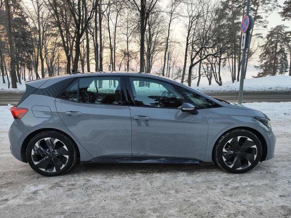 Pelēks Cupra Born 2023 Kauņa, ar dzinēja tilpumu 0.00 L un nobraukumu 20 tūkst. km par 24000 €, foto 5 vietnē AUTOMOTO.COM.LV