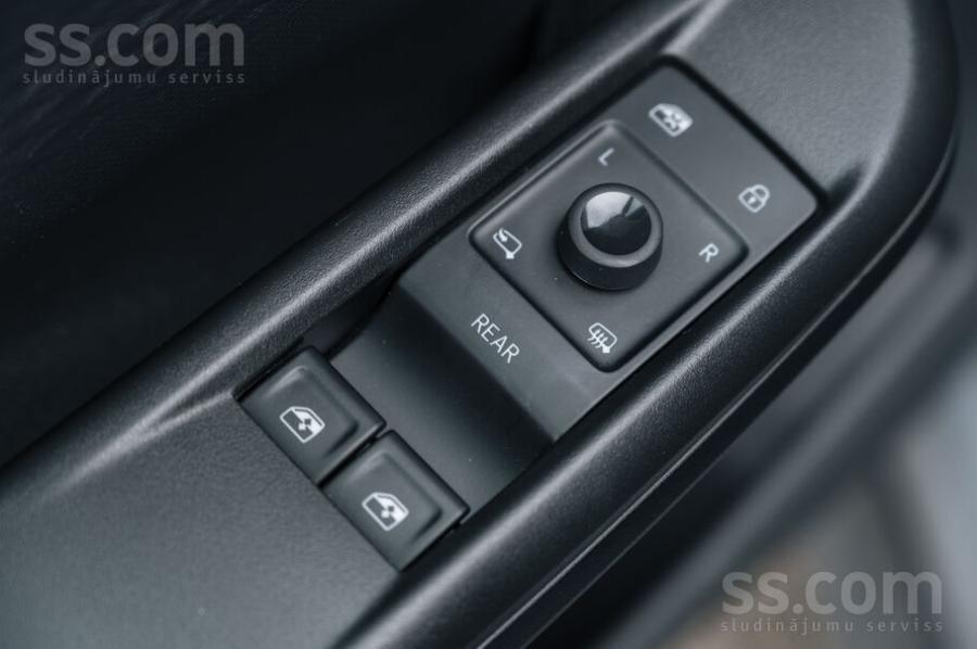 Pelēks Cupra Born 2023 Rīga, ar dzinēja tilpumu 0.00 L un nobraukumu 30 tūkst. km par 29990 €, foto 12 vietnē AUTOMOTO.COM.LV