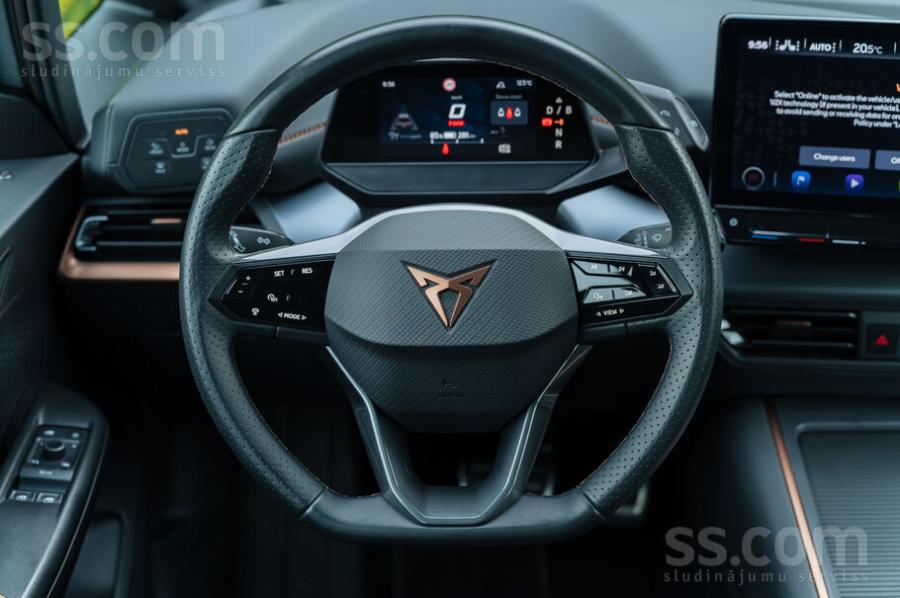 Серый Cupra Born 2023 в Рига, объемом двигателя 0.00 л и пробегом 30 тыс. км за 29990 €, фото 25 на AUTOMOTO.COM.LV