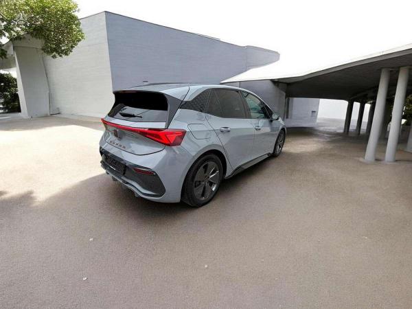 Grey Cupra Born 2023 in Vilnius, with an engine capacity of 0.00 L and mileage of 69 thousand km for 23300 €, photo 5 on AUTOMOTO.COM.LV