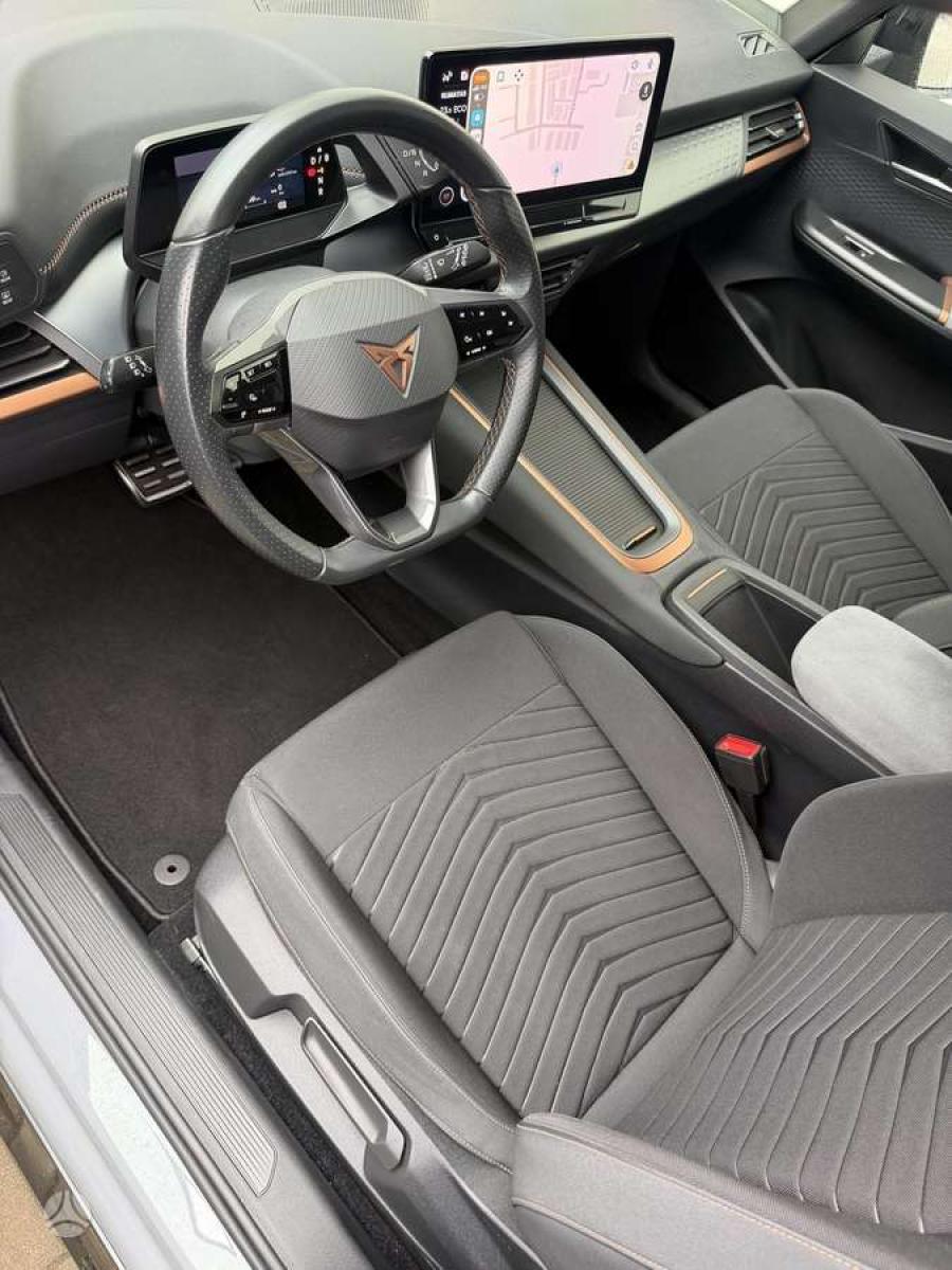 Pelēks Cupra Born 2023 Viļņa, ar dzinēja tilpumu 0.00 L un nobraukumu 69 tūkst. km par 23300 €, foto 10 vietnē AUTOMOTO.COM.LV