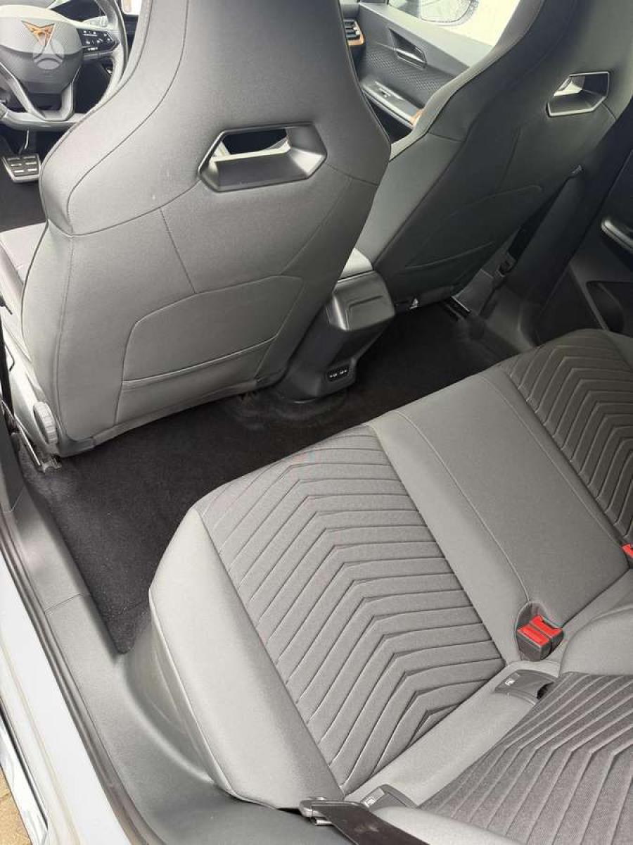 Pelēks Cupra Born 2023 Viļņa, ar dzinēja tilpumu 0.00 L un nobraukumu 69 tūkst. km par 23300 €, foto 11 vietnē AUTOMOTO.COM.LV