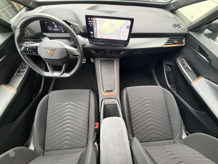 Pelēks Cupra Born 2023 Viļņa, ar dzinēja tilpumu 0.00 L un nobraukumu 69 tūkst. km par 23300 €, foto 14 vietnē AUTOMOTO.COM.LV