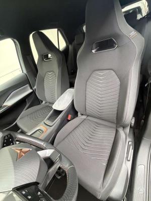 Pelēks Cupra Born 2023 Viļņa, ar dzinēja tilpumu 0.00 L un nobraukumu 69 tūkst. km par 23300 €, foto 17 vietnē AUTOMOTO.COM.LV