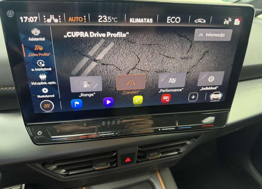 Pelēks Cupra Born 2023 Viļņa, ar dzinēja tilpumu 0.00 L un nobraukumu 69 tūkst. km par 23300 €, foto 31 vietnē AUTOMOTO.COM.LV