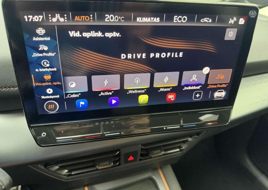 Pelēks Cupra Born 2023 Viļņa, ar dzinēja tilpumu 0.00 L un nobraukumu 69 tūkst. km par 23300 €, foto 32 vietnē AUTOMOTO.COM.LV