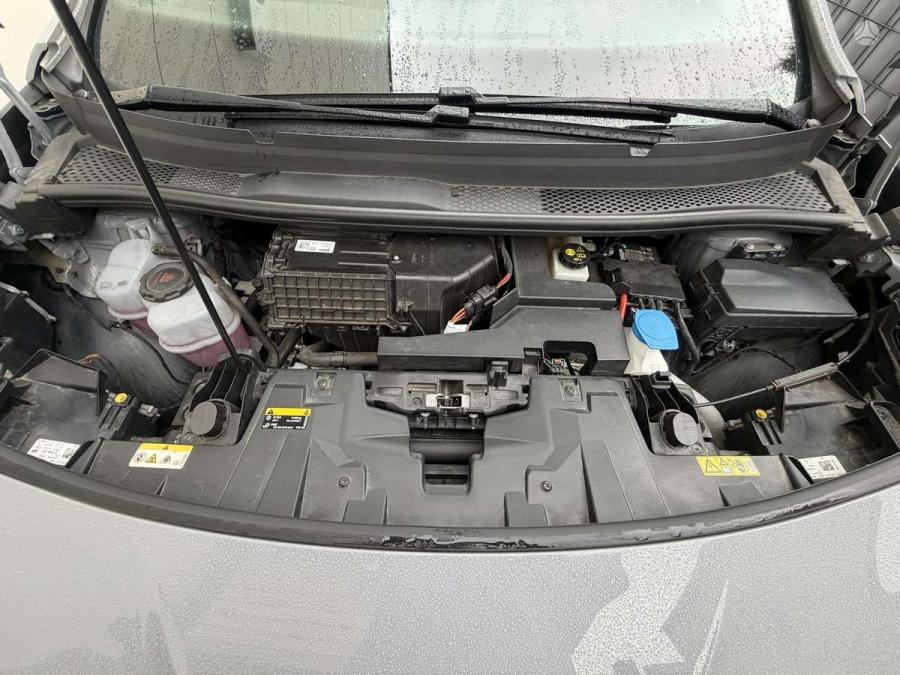 Pelēks Cupra Born 2023 Viļņa, ar dzinēja tilpumu 0.00 L un nobraukumu 69 tūkst. km par 23300 €, foto 33 vietnē AUTOMOTO.COM.LV