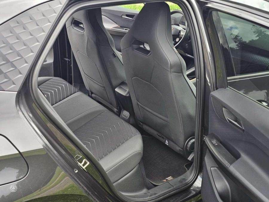 Grey Cupra Born 2023 in Kaunas, with an engine capacity of 0.00 L and mileage of 61 thousand km for 26500 €, photo 26 on AUTOMOTO.COM.LV