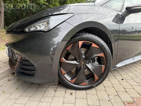 Grey Cupra Born 2023 in Riga, with an engine capacity of 0.00 L and mileage of 129 thousand km for 29000 €, photo 3 on AUTOMOTO.COM.LV