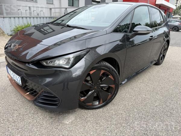 Pelēks Cupra Born 2023 Rīga, ar dzinēja tilpumu 0.00 L un nobraukumu 129 tūkst. km par 29000 €, foto 1 vietnē AUTOMOTO.COM.LV
