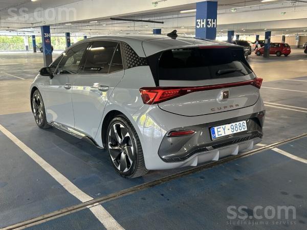 Pelēks Cupra Born 2023 Rīga, ar dzinēja tilpumu 0.00 L un nobraukumu 86 tūkst. km par 28000 €, foto 2 vietnē AUTOMOTO.COM.LV