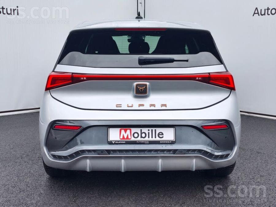 Grey Cupra Born 2023 in Riga, with an engine capacity of 0.00 L and mileage of 54 thousand km for 25900 €, photo 6 on AUTOMOTO.COM.LV