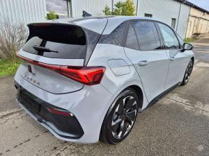 Серый Cupra Born 2023 в Мажейкяй, объемом двигателя 0.00 л и пробегом 59 тыс. км за 16400 €, фото 4 на AUTOMOTO.COM.LV