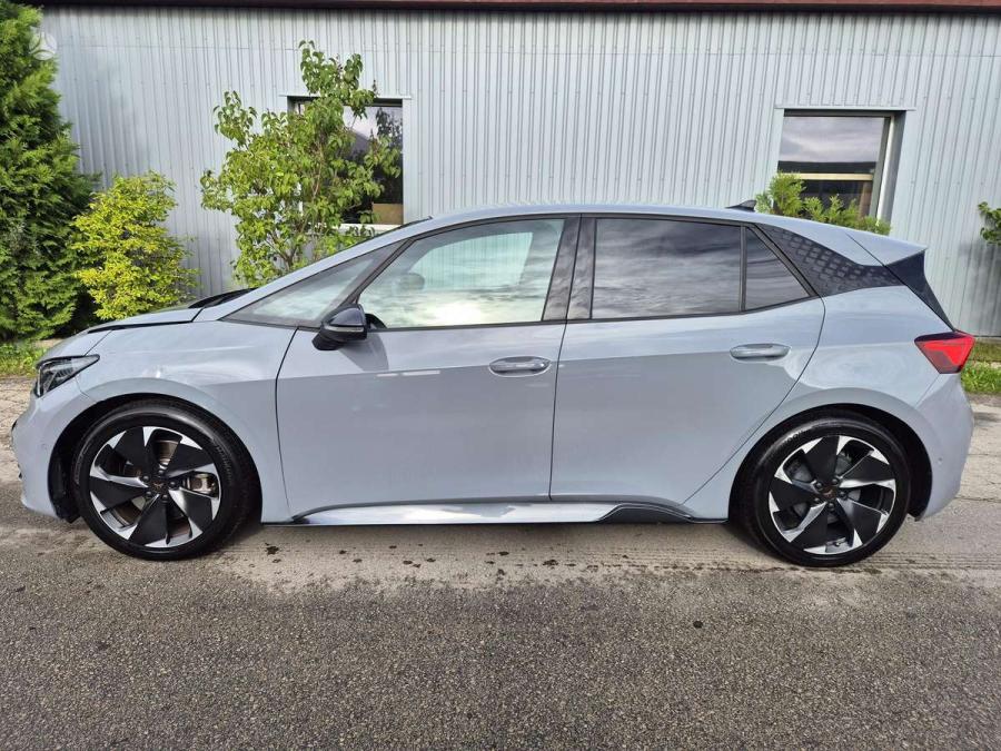 Серый Cupra Born 2023 в Мажейкяй, объемом двигателя 0.00 л и пробегом 59 тыс. км за 16400 €, фото 6 на AUTOMOTO.COM.LV