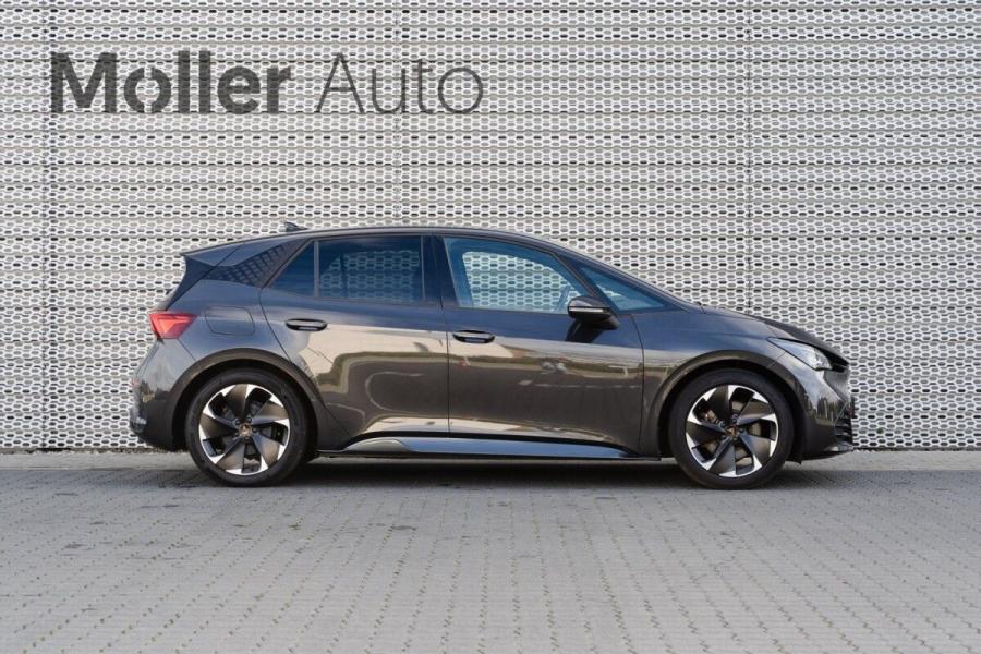 Grey Cupra Born 2023 in Marupe, with an engine capacity of 0.10 L and mileage of 99 thousand km for 28650 €, photo 6 on AUTOMOTO.COM.LV