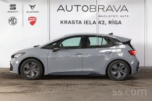 Серый Cupra Born 2024 в Рига, объемом двигателя 0.00 л и пробегом 39 тыс. км за 31490 €, фото 5 на AUTOMOTO.COM.LV