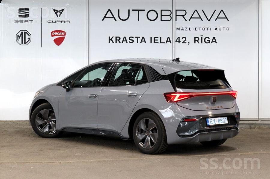 Pelēks Cupra Born 2024 Rīga, ar dzinēja tilpumu 2.00 L un nobraukumu 43 tūkst. km par 31490 €, foto 7 vietnē AUTOMOTO.COM.LV