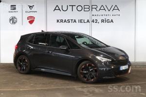 Grey Cupra Born 2024 in Riga, with an engine capacity of 0.00 L and mileage of 31 thousand km for 28990 €, photo 4 on AUTOMOTO.COM.LV