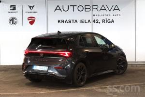 Grey Cupra Born 2024 in Riga, with an engine capacity of 0.00 L and mileage of 31 thousand km for 28990 €, photo 9 on AUTOMOTO.COM.LV