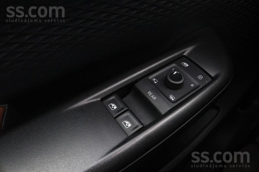 Grey Cupra Born 2024 in Riga, with an engine capacity of 0.00 L and mileage of 31 thousand km for 28990 €, photo 21 on AUTOMOTO.COM.LV