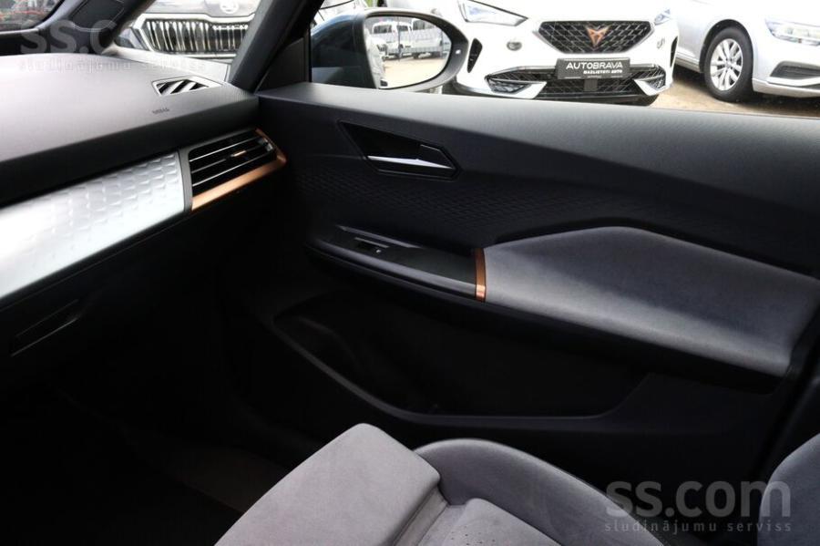 Grey Cupra Born 2024 in Riga, with an engine capacity of 0.00 L and mileage of 31 thousand km for 28990 €, photo 24 on AUTOMOTO.COM.LV