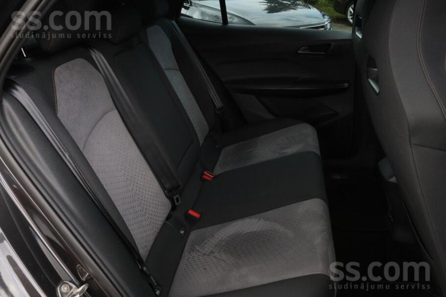 Grey Cupra Born 2024 in Riga, with an engine capacity of 0.00 L and mileage of 31 thousand km for 28990 €, photo 27 on AUTOMOTO.COM.LV