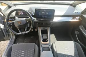 Pelēks Cupra Born 2024 Rīga, ar dzinēja tilpumu 0.00 L un nobraukumu 33 tūkst. km par 27990 €, foto 6 vietnē AUTOMOTO.COM.LV