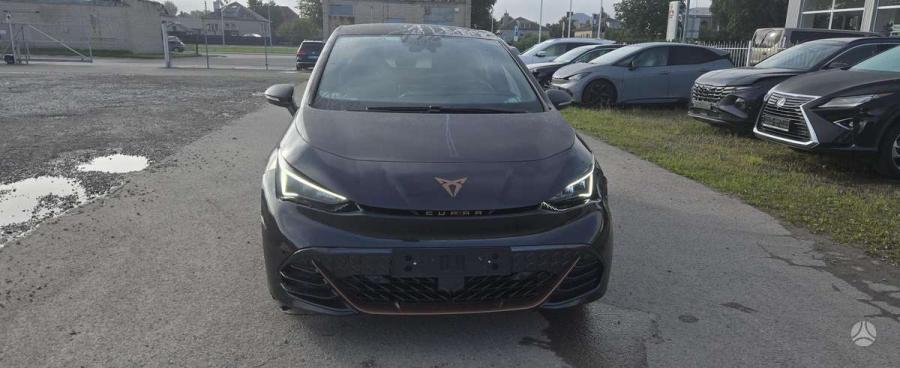 Pelēks Cupra Born 2024 Šauļi, ar dzinēja tilpumu 0.00 L un nobraukumu 33 tūkst. km par 22900 €, foto 1 vietnē AUTOMOTO.COM.LV
