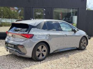 Pelēks Cupra Born 2024 Rīga, ar dzinēja tilpumu 0.00 L un nobraukumu 20 tūkst. km par 26995 €, foto 9 vietnē AUTOMOTO.COM.LV