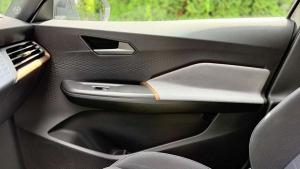 Pelēks Cupra Born 2024 Rīga, ar dzinēja tilpumu 0.00 L un nobraukumu 20 tūkst. km par 26995 €, foto 39 vietnē AUTOMOTO.COM.LV