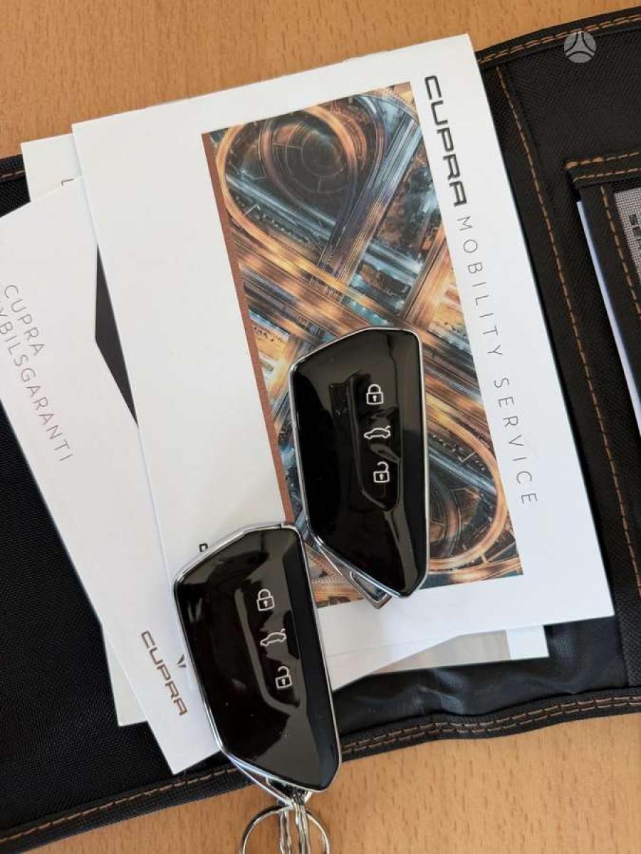 Pelēks Cupra Born 2024 Rīga, ar dzinēja tilpumu 0.00 L un nobraukumu 20 tūkst. km par 26995 €, foto 47 vietnē AUTOMOTO.COM.LV