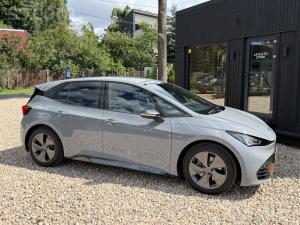 Pelēks Cupra Born 2024 Rīga, ar dzinēja tilpumu 0.00 L un nobraukumu 20 tūkst. km par 26995 €, foto 5 vietnē AUTOMOTO.COM.LV