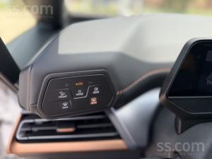 Pelēks Cupra Born 2024 Rīga, ar dzinēja tilpumu 0.00 L un nobraukumu 20 tūkst. km par 26995 €, foto 24 vietnē AUTOMOTO.COM.LV
