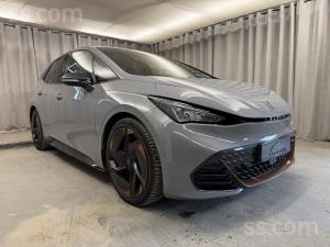 Pelēks Cupra Born 2024 Rīga, ar dzinēja tilpumu 0.00 L un nobraukumu 64 tūkst. km par 23990 €, foto 4 vietnē AUTOMOTO.COM.LV