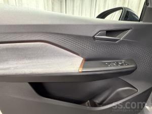 Pelēks Cupra Born 2024 Rīga, ar dzinēja tilpumu 0.00 L un nobraukumu 64 tūkst. km par 23990 €, foto 9 vietnē AUTOMOTO.COM.LV