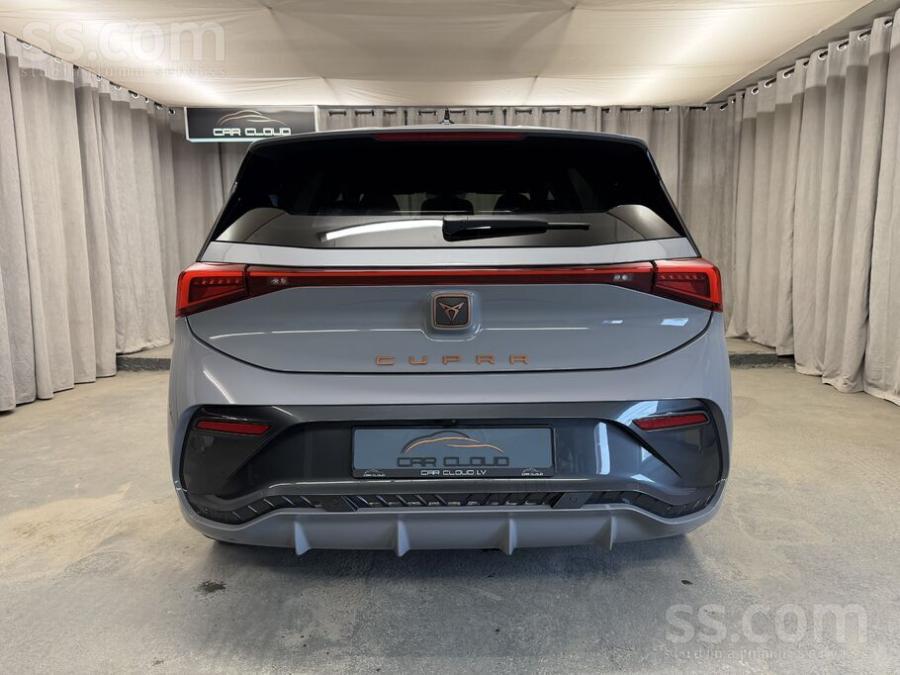 Pelēks Cupra Born 2024 Rīga, ar dzinēja tilpumu 0.00 L un nobraukumu 64 tūkst. km par 23990 €, foto 12 vietnē AUTOMOTO.COM.LV
