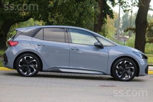 Grey Cupra Born 2024 in Riga, with an engine capacity of 0.00 L and mileage of 32 thousand km for 26790 €, photo 7 on AUTOMOTO.COM.LV