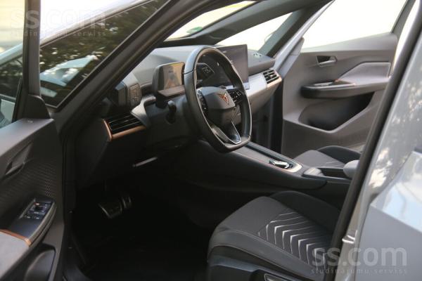 Grey Cupra Born 2024 in Riga, with an engine capacity of 0.00 L and mileage of 32 thousand km for 26790 €, photo 8 on AUTOMOTO.COM.LV