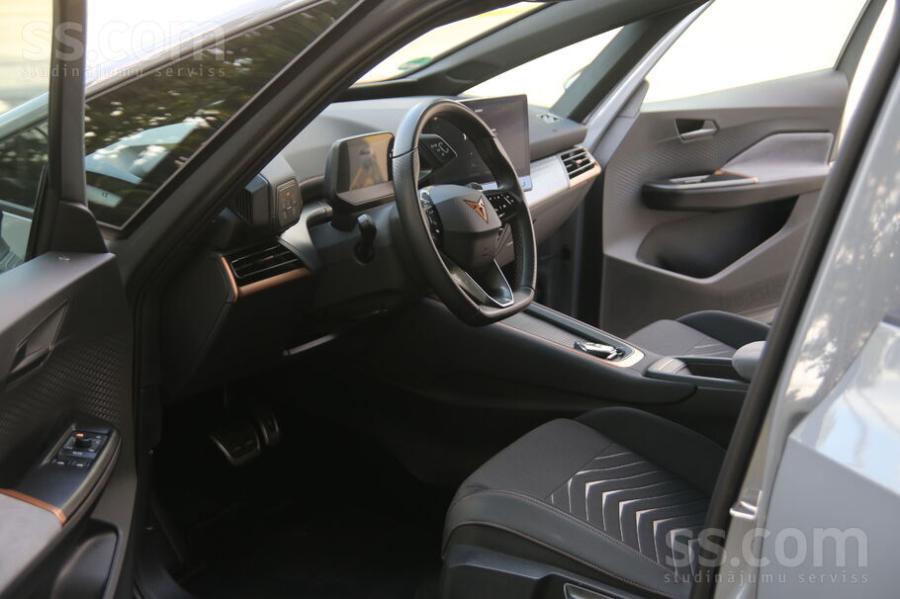 Grey Cupra Born 2024 in Riga, with an engine capacity of 0.00 L and mileage of 32 thousand km for 26790 €, photo 9 on AUTOMOTO.COM.LV