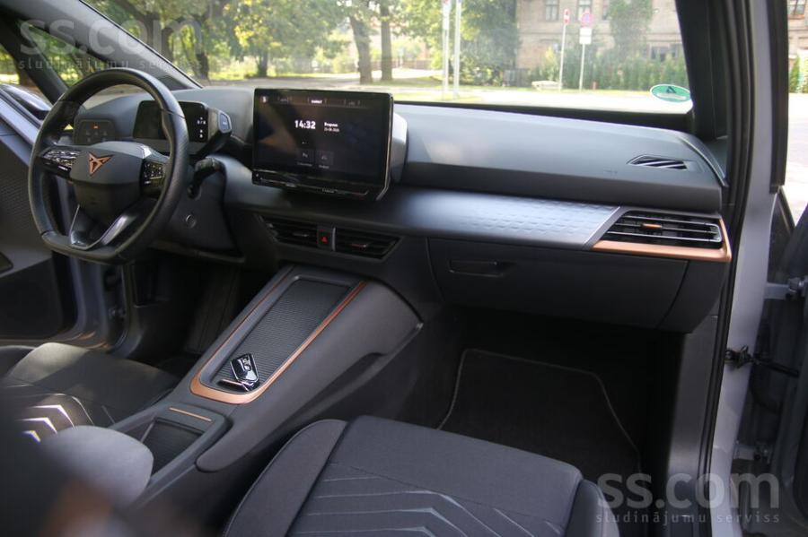 Grey Cupra Born 2024 in Riga, with an engine capacity of 0.00 L and mileage of 32 thousand km for 26790 €, photo 15 on AUTOMOTO.COM.LV