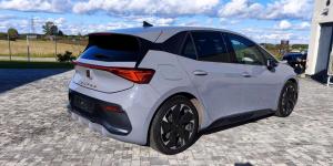 Серый Cupra Born 2024 в Алитус, объемом двигателя 0.00 л и пробегом 33 тыс. км за 16850 €, фото 4 на AUTOMOTO.COM.LV