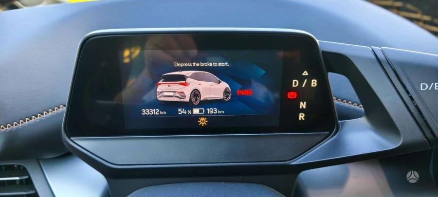Серый Cupra Born 2024 в Алитус, объемом двигателя 0.00 л и пробегом 33 тыс. км за 16850 €, фото 24 на AUTOMOTO.COM.LV