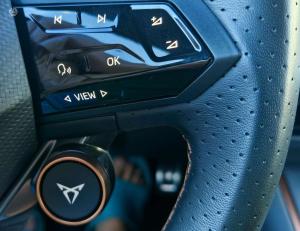 Серый Cupra Born 2024 в Алитус, объемом двигателя 0.00 л и пробегом 33 тыс. км за 16850 €, фото 25 на AUTOMOTO.COM.LV