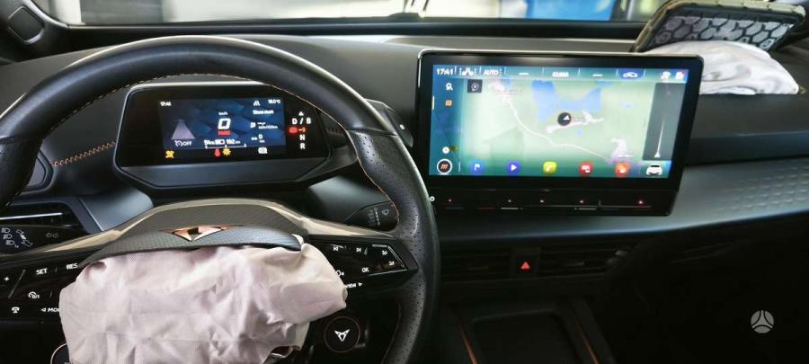 Серый Cupra Born 2024 в Алитус, объемом двигателя 0.00 л и пробегом 33 тыс. км за 16850 €, фото 28 на AUTOMOTO.COM.LV