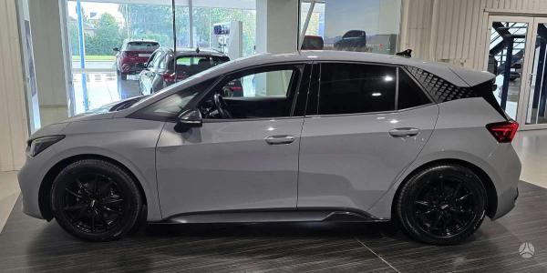 Pelēks Cupra Born 2024 Šauļi, ar dzinēja tilpumu 0.00 L un nobraukumu 79 tūkst. km par 23500 €, foto 7 vietnē AUTOMOTO.COM.LV
