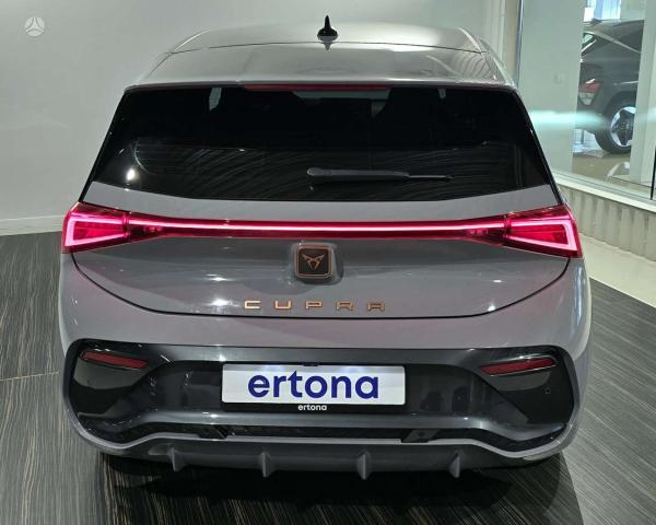 Pelēks Cupra Born 2024 Šauļi, ar dzinēja tilpumu 0.00 L un nobraukumu 79 tūkst. km par 23500 €, foto 9 vietnē AUTOMOTO.COM.LV