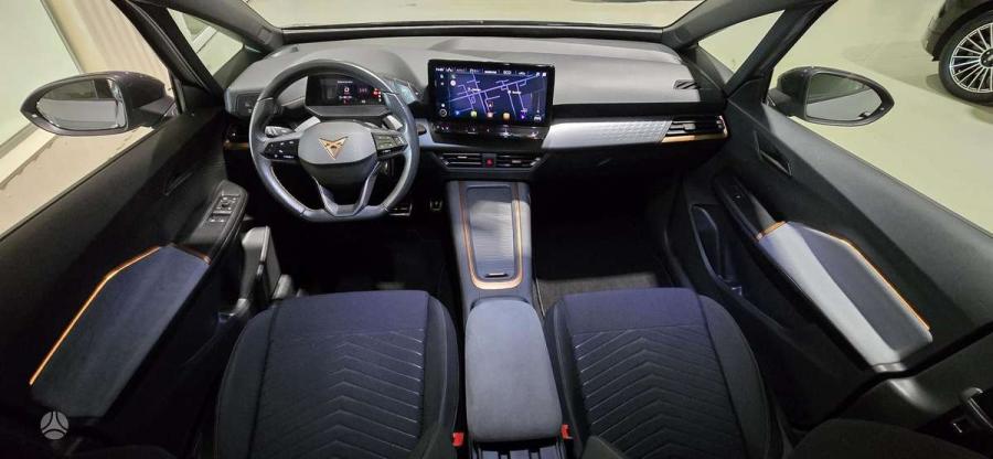 Pelēks Cupra Born 2024 Šauļi, ar dzinēja tilpumu 0.00 L un nobraukumu 79 tūkst. km par 23500 €, foto 30 vietnē AUTOMOTO.COM.LV